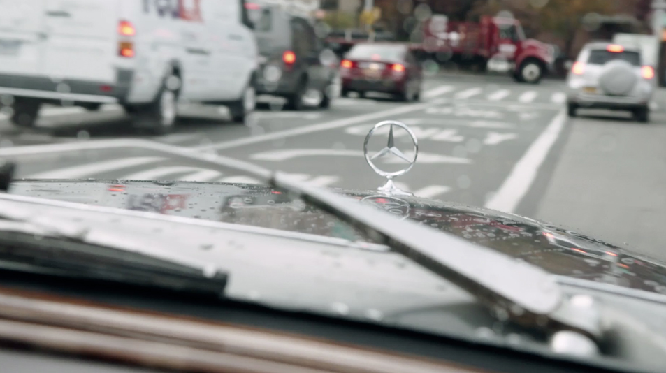 Elliot Cuker | Lodown Magazine